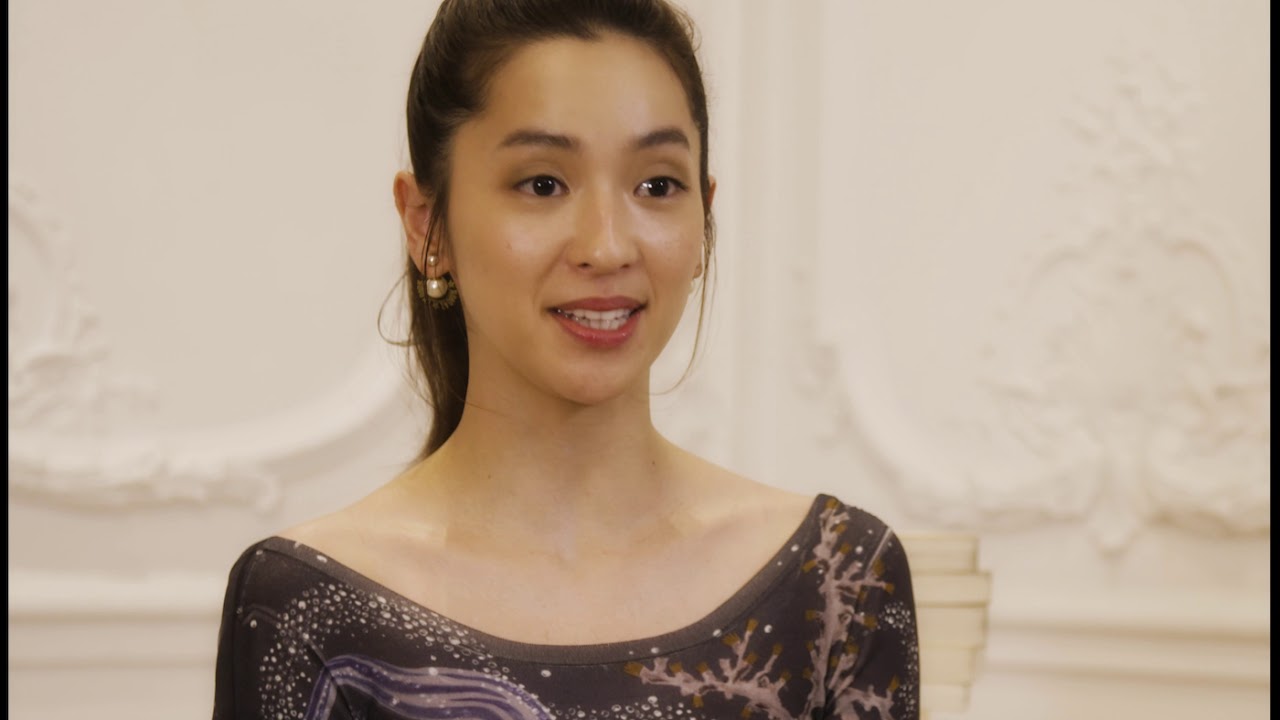 THE DIOR SMALL BOOK TOTE ANNE NAKAMURA YouTube the-dior-small-book-tote-anne-nakamura-youtube