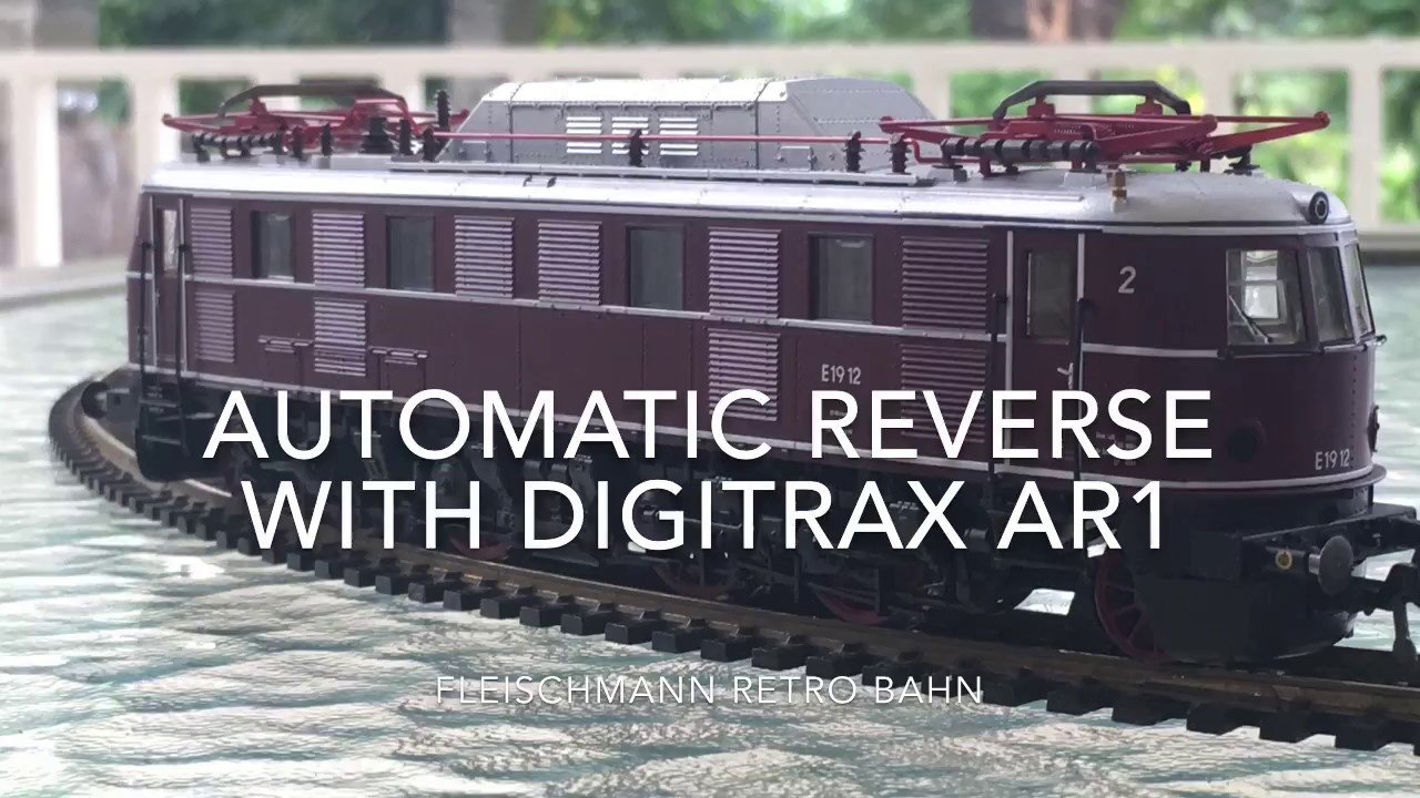 Fleischmann H0 Digitrax automatic reverse controller AR1 - YouTube