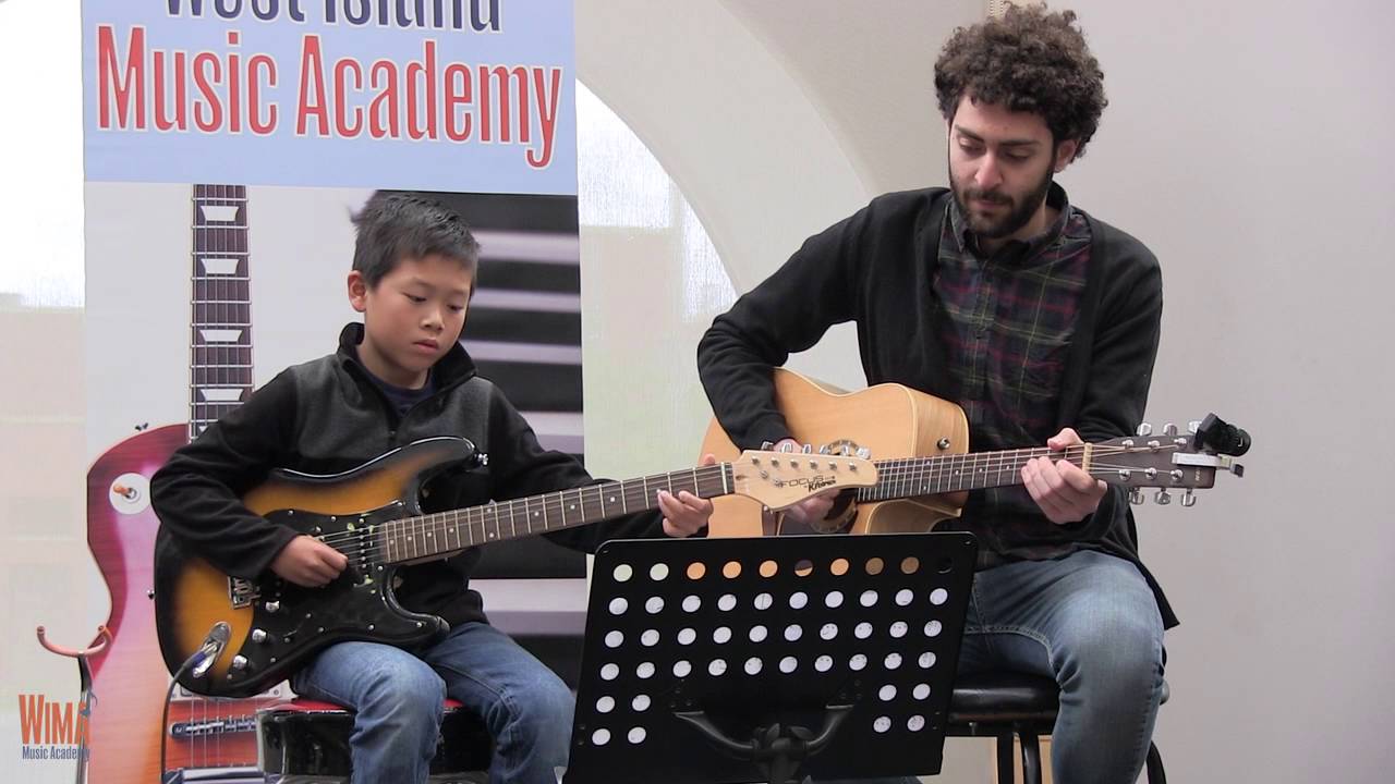 Boyang Zhang - Bach "MInuet in G" Guitar Cover LIVE @ WIMA - YouTube