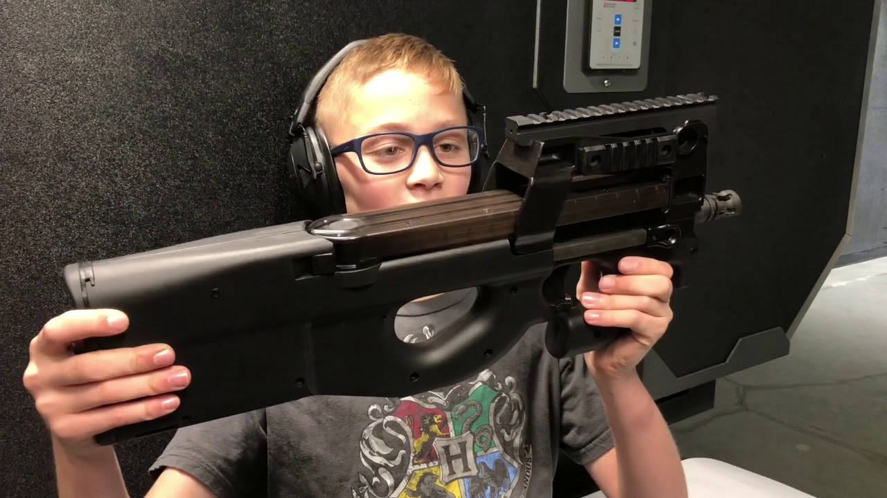 Full auto FN P90 Ready Gunner - YouTube