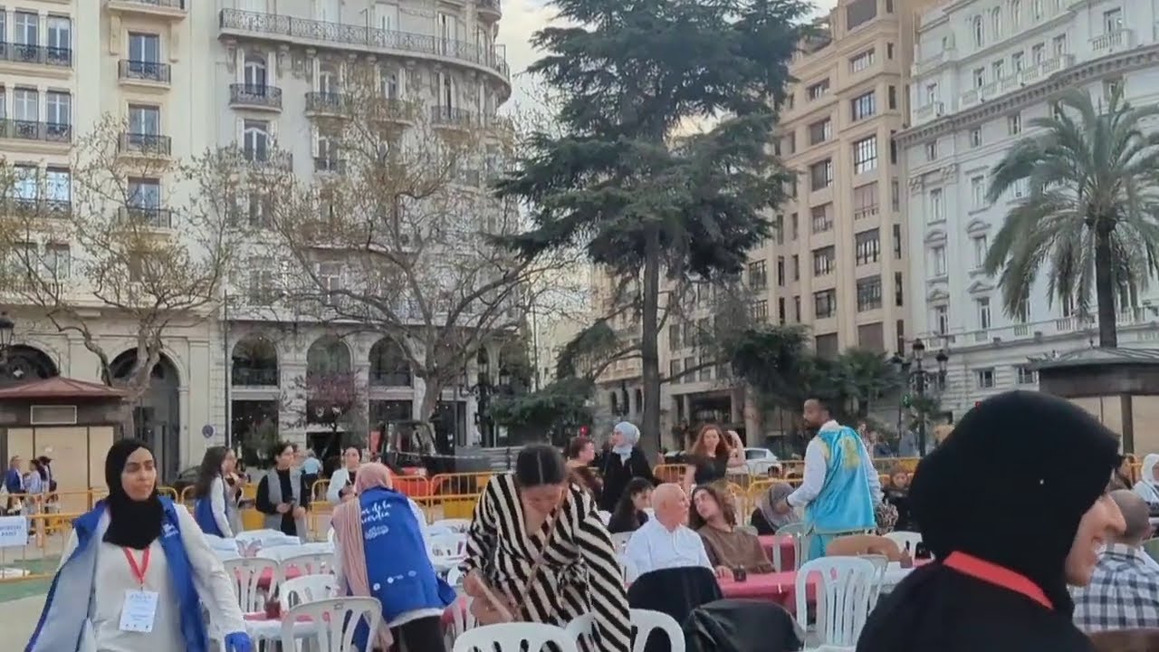 Ramadan iftar in RealMadrid - Spain - YouTube