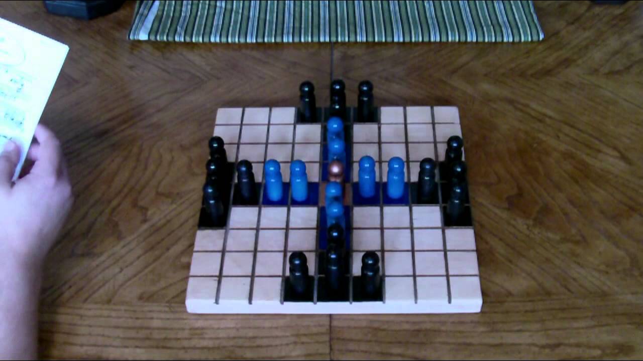 Tafl - Tablut - Edge Escape Is Balanced - 1: Rules (1 of 2) - YouTube
