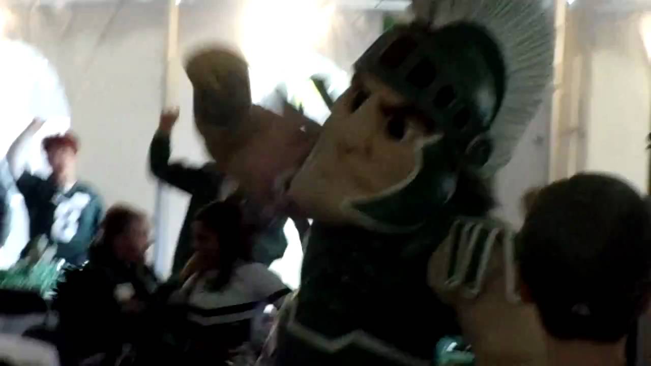 Sparty & Michigan State University Fight Song - YouTube