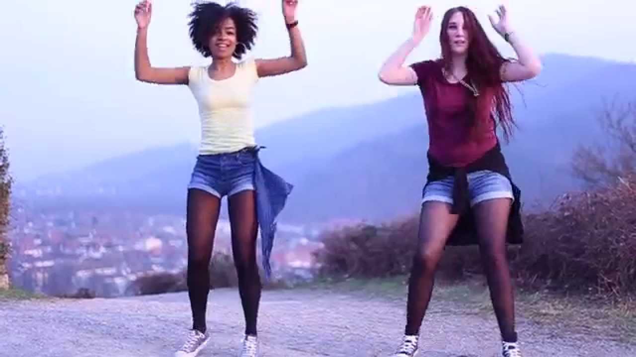 BUSY SIGNAL- Professionally (DASH OUT DANCERS) - YouTube