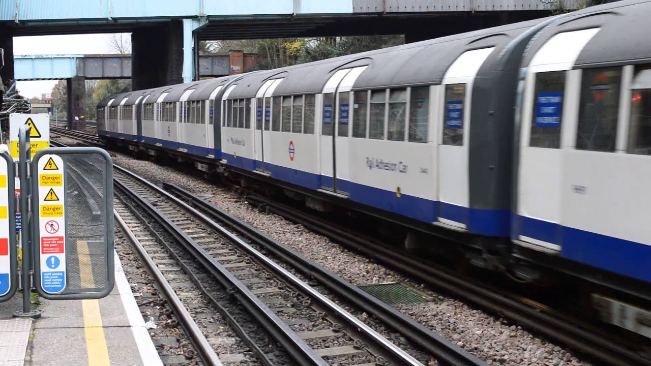 Central line West End Rail Adhesion Train departing North Acton - YouTube