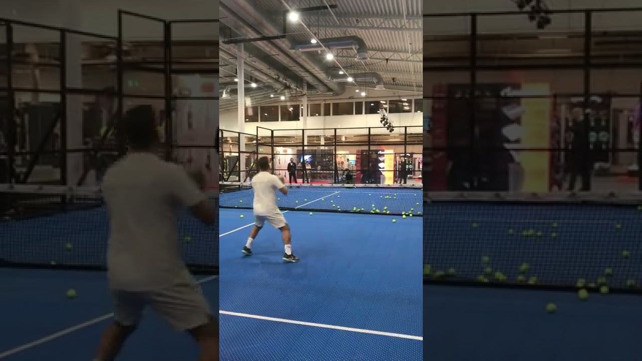 PadelShooter padel ball machine: Smashes whole left right area - YouTube