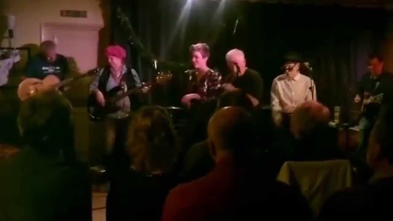 Kokomo - Jennifer Maidman Bass Solo - YouTube