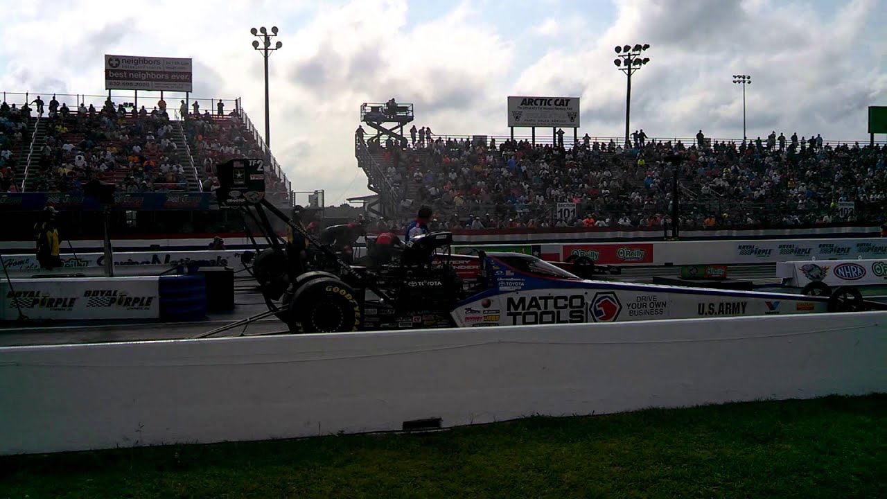 Nitromethane Dragsters at the Starting Line - YouTube