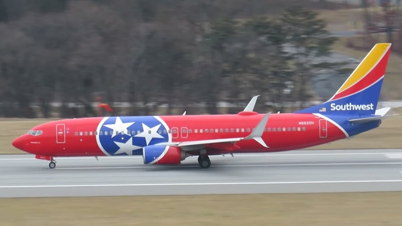 Cloudy Plane Spotting at BWI Airport ft. 1 Special Livery and more ...