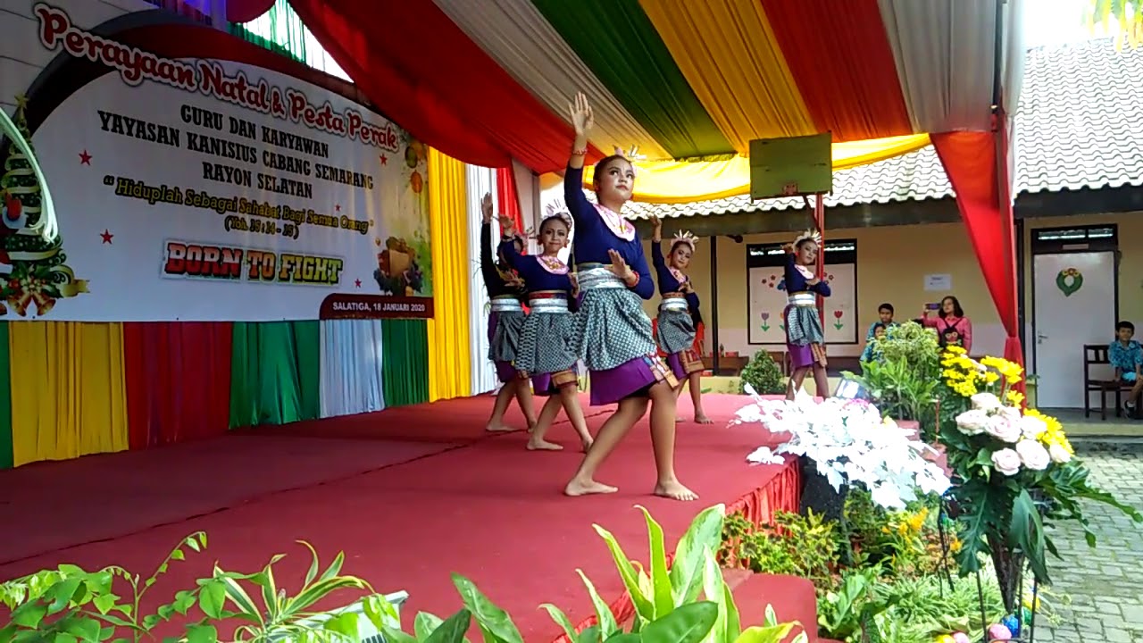 Tari Candik Ayu - YouTube