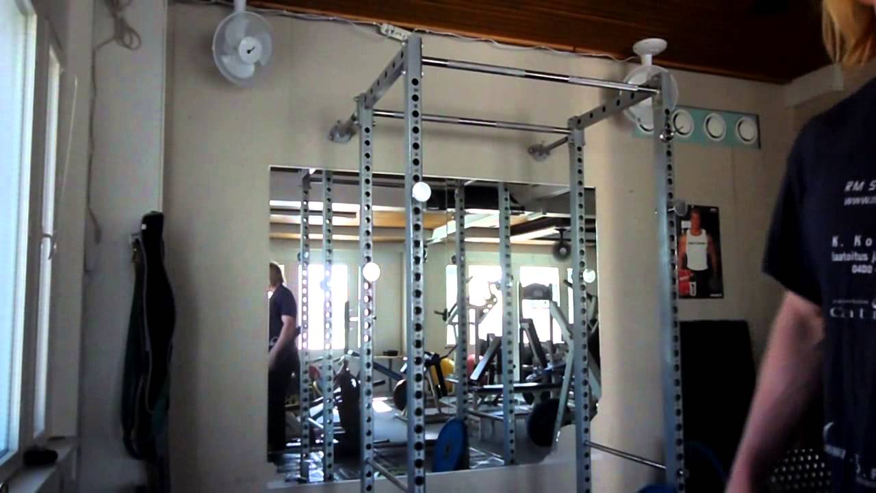 Stylish +92kg chin up @ 91kg + Lard bard 7A boulder - YouTube