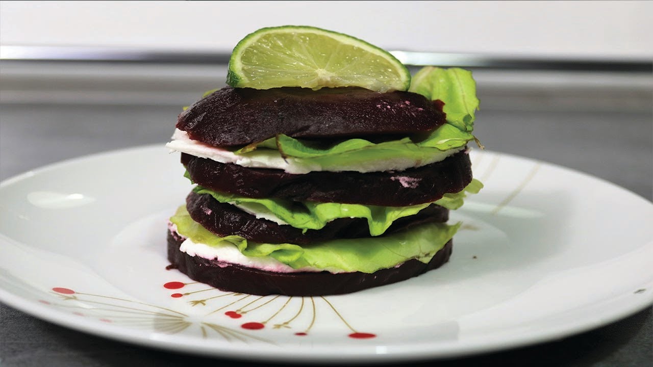 Mille-feuille de betterave au chèvre frais & son filet de citron vert ...