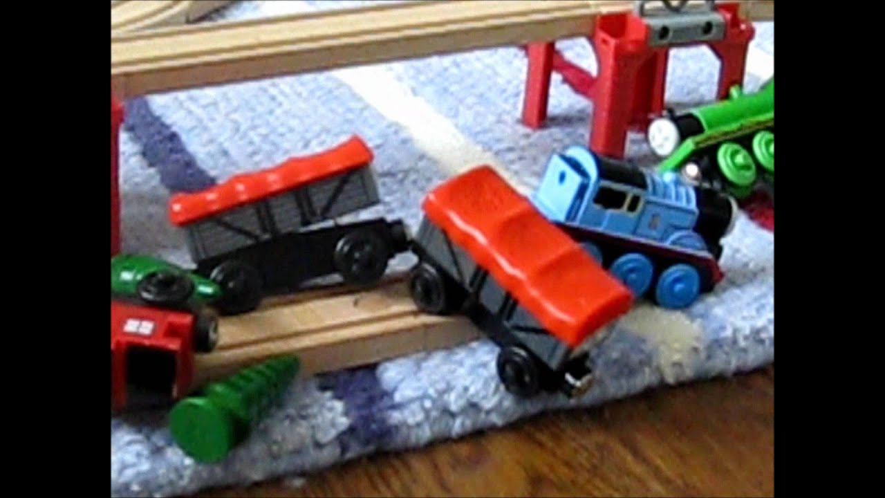 Thomas and Henry's Buffer Bash - YouTube