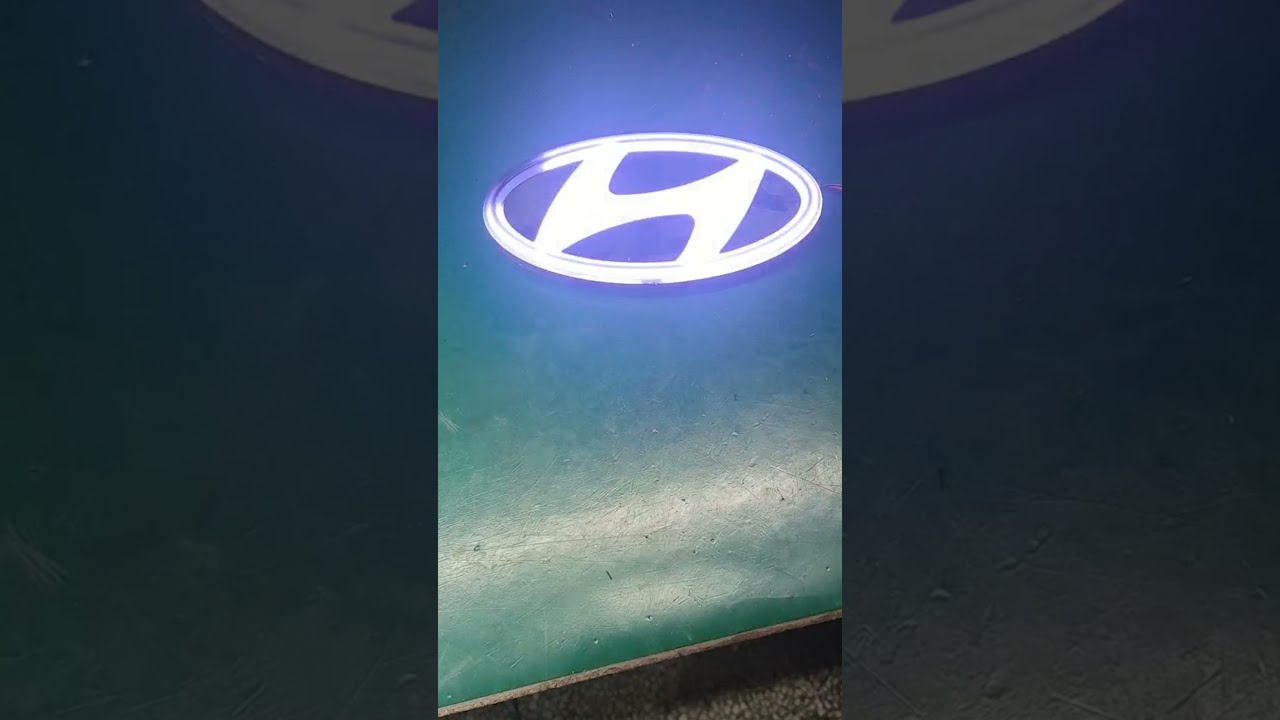 Dynamic Hyundai Emblem Light - Light up with Animation - YouTube