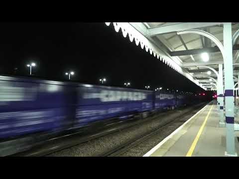 (HD) DB Cargo 66063 delivers Brand New Cappagh wagons through Paddock ...