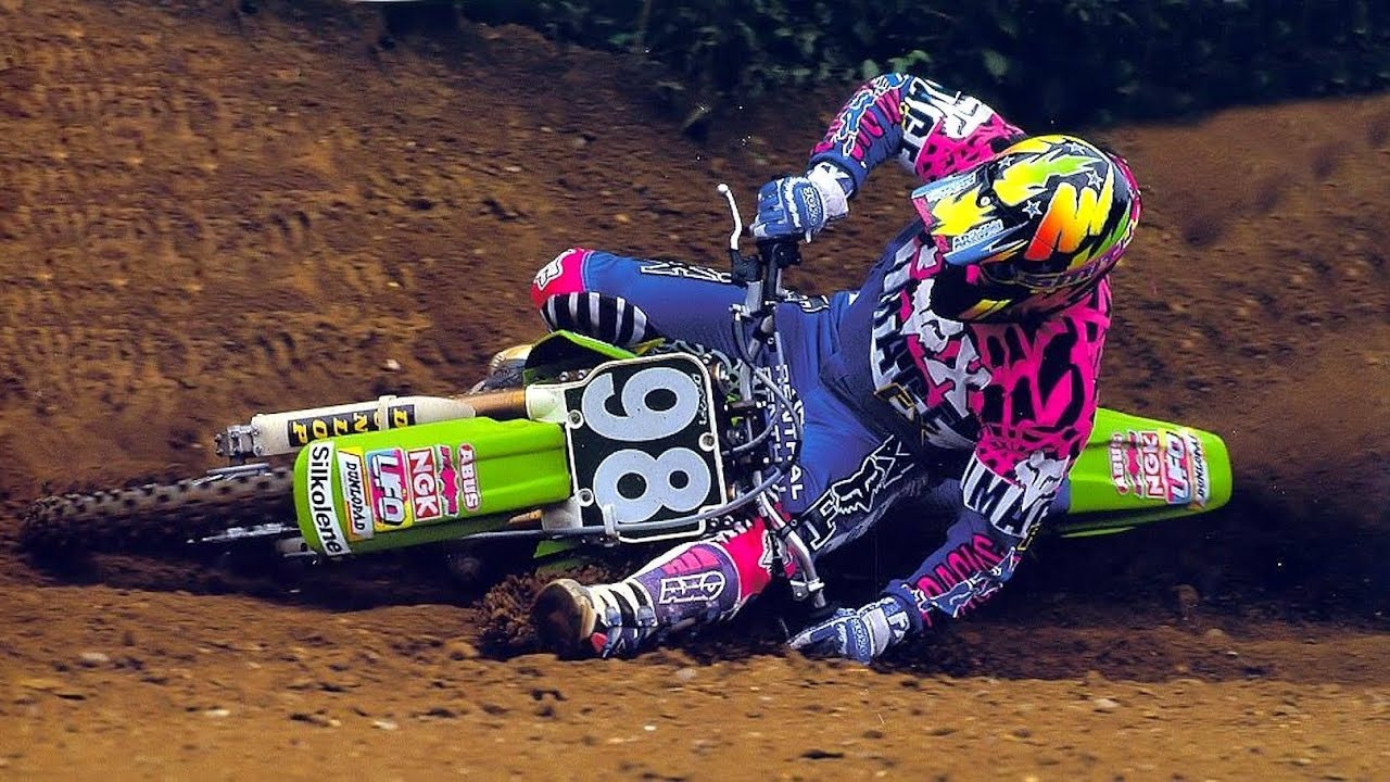 Live with Mr Rob Andrews..... - YouTube