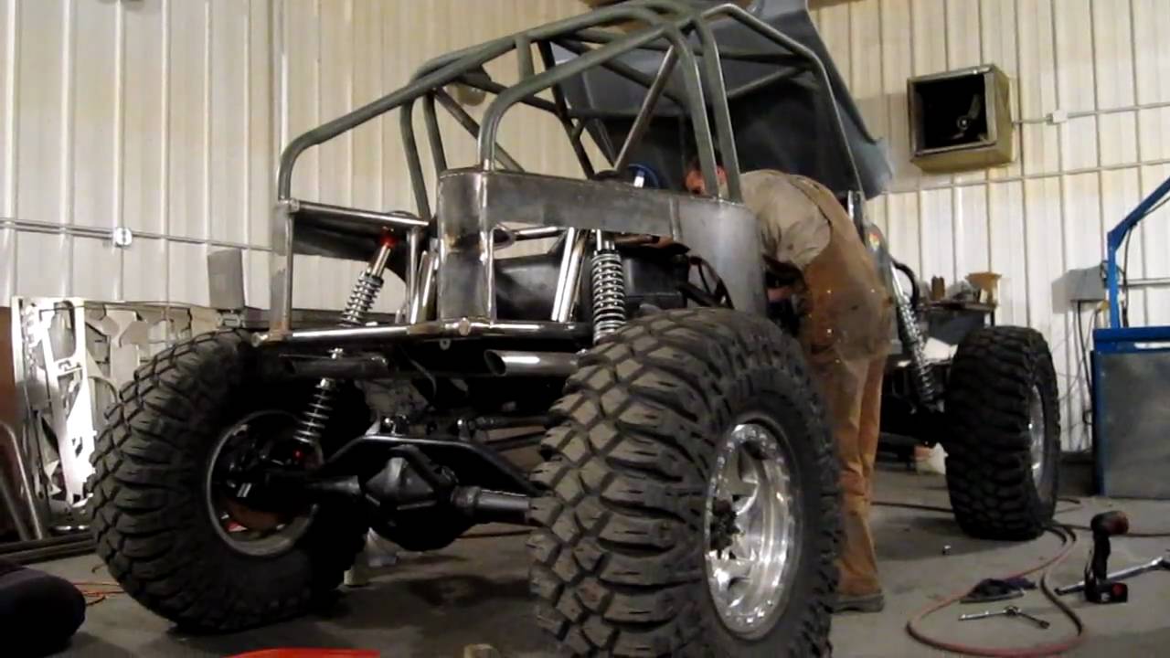 TJ7 start up and starter squeal - YouTube