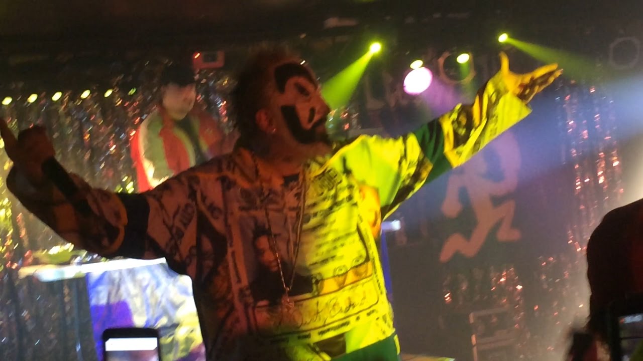 ICP - Chicken Huntin' live at CELEBRATION 17 in Westland, MI 1-7-2017 ...