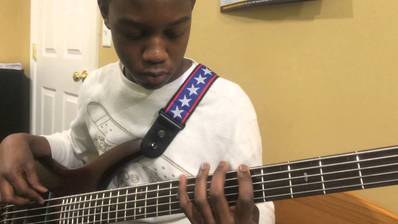 Nate on Bass Cover with Ken Appiah and the Soul Winners on Ayeyi Wura ...