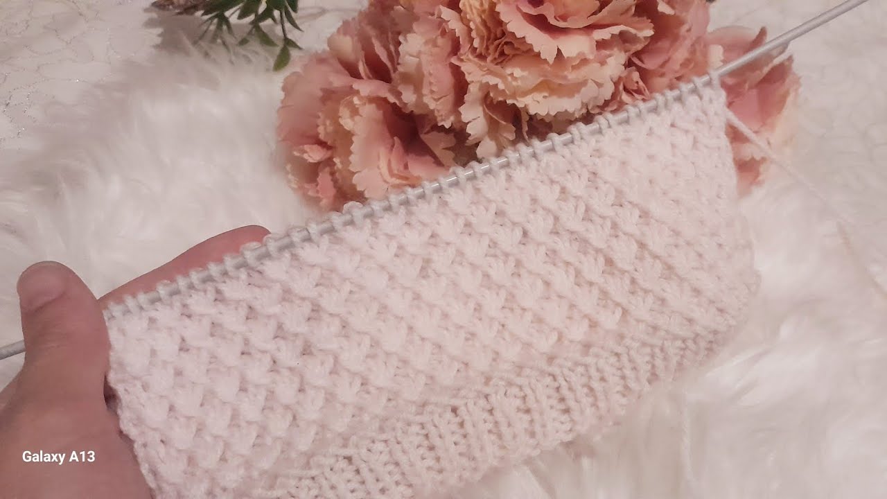 easy two Row repeat knitting pattern for beginners - YouTube