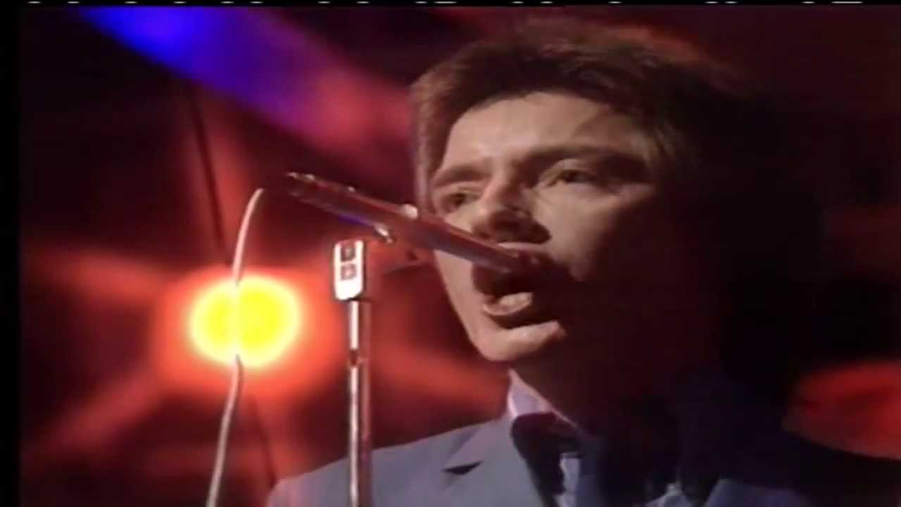 The Jam - News Of The World (HD) - YouTube