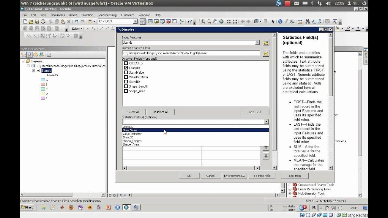 ArcGIS Desktop part 24 (analyzing feature relationships 3: dissolve features) - YouTube