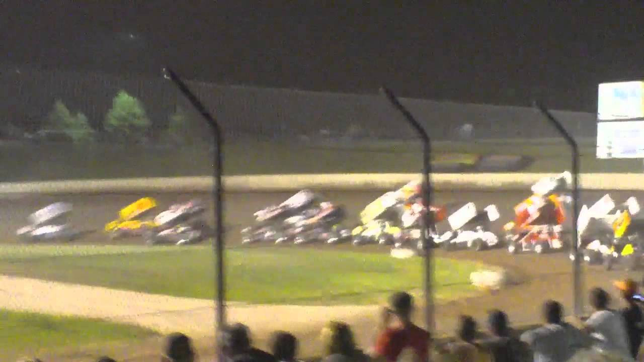 WORLD OF OUTLAWS A-MAIN AT BEAVER DAM RACEWAY - YouTube