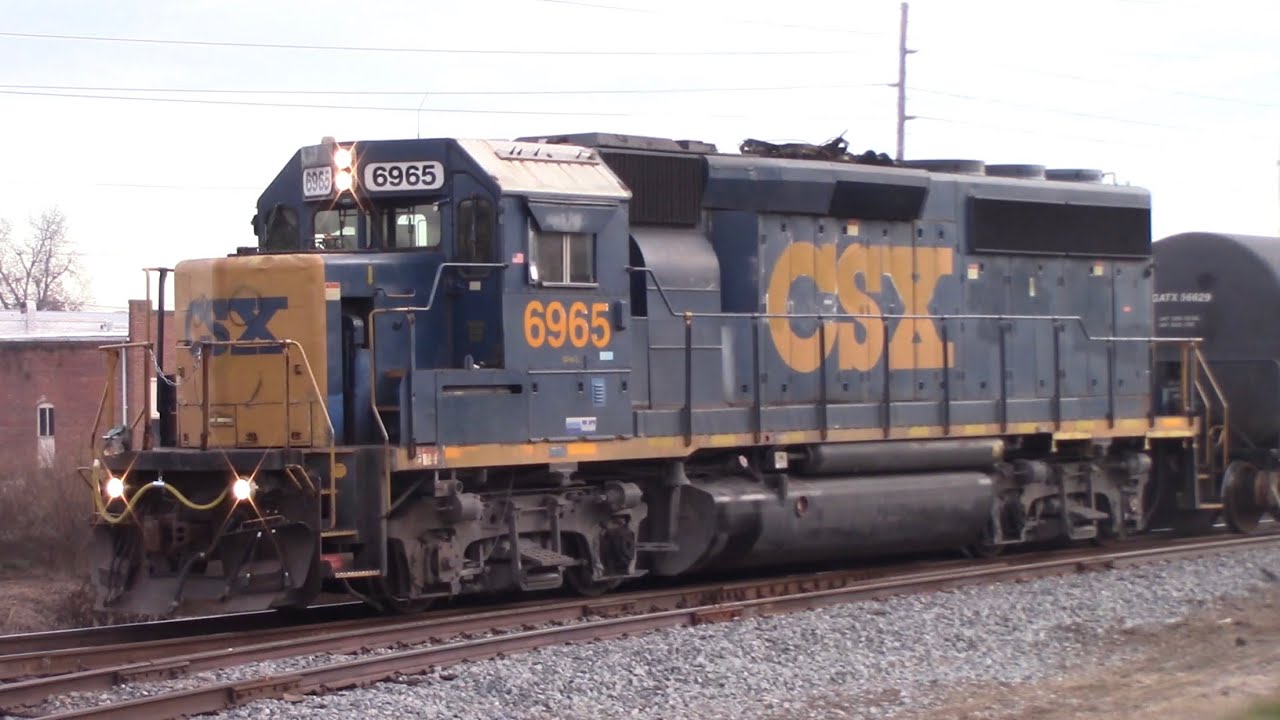 CSX 6965 works the Cordele local 11/19/22 - YouTube