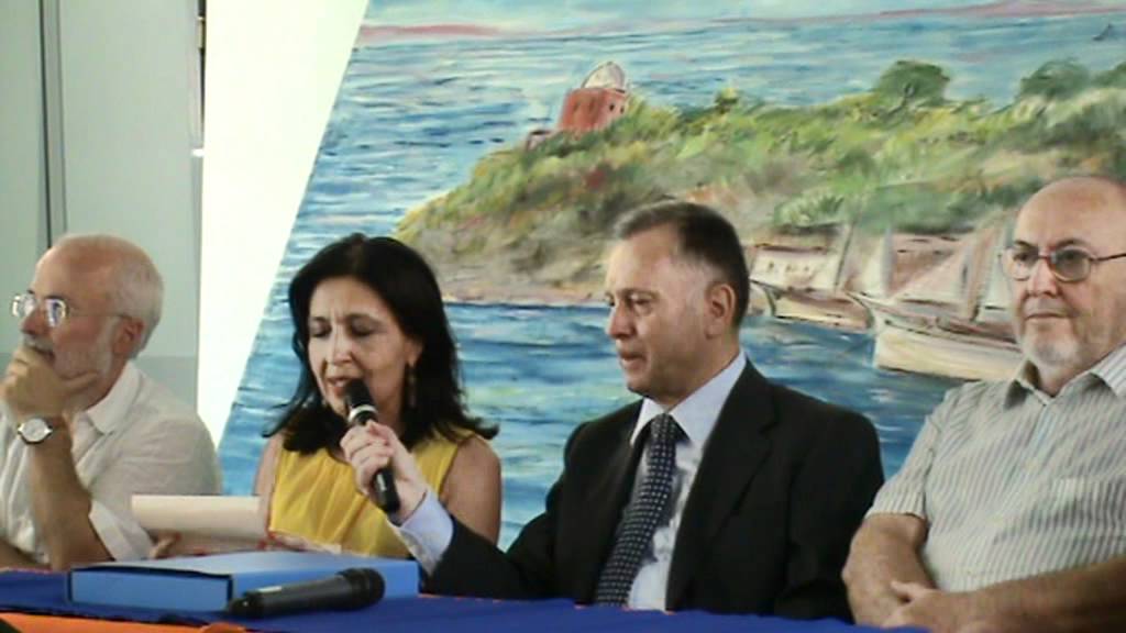 Saluto della Dir. Scol. Maria Rosaria Mazzella a Franco De Stefano ...