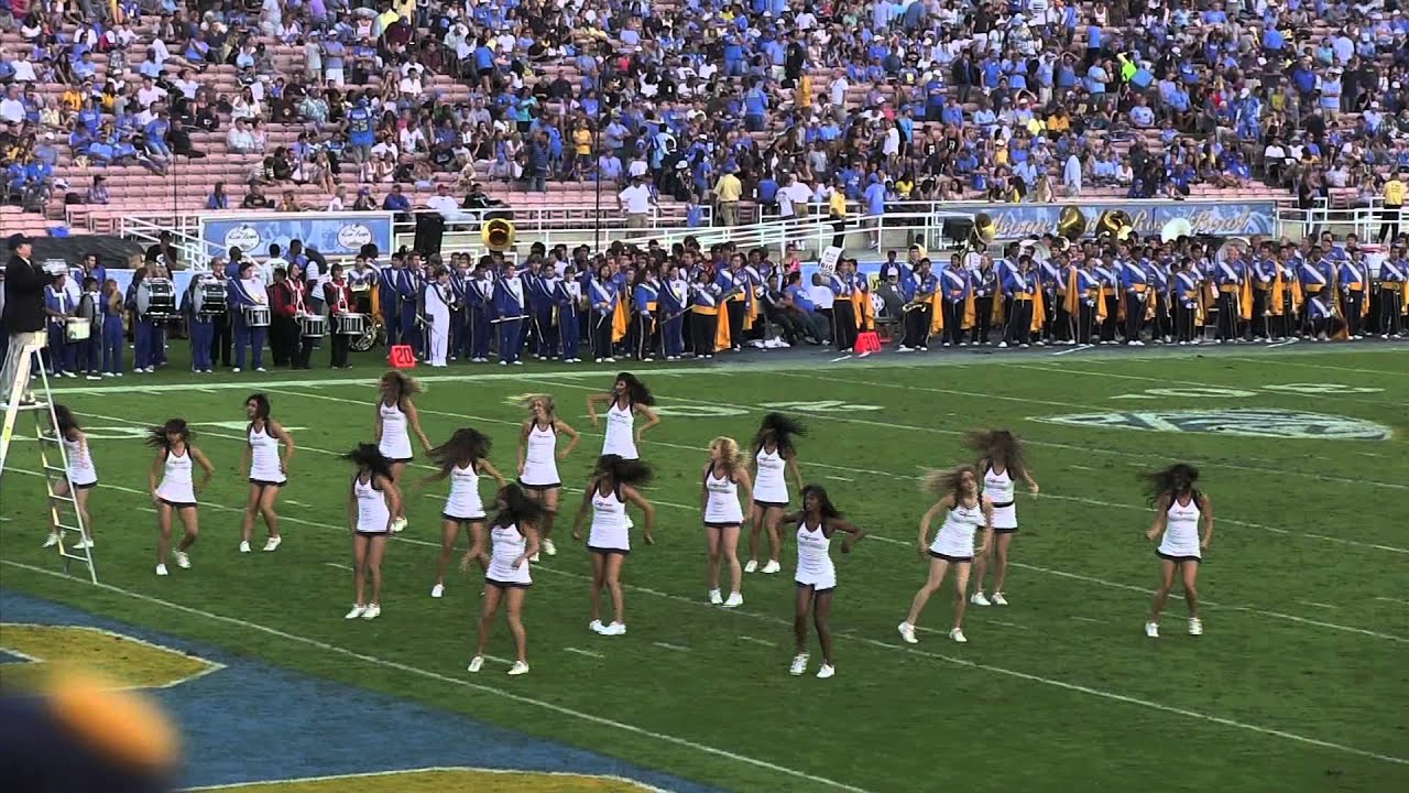 Cal Dance Team 2011 - Cal vs. UCLA - YouTube
