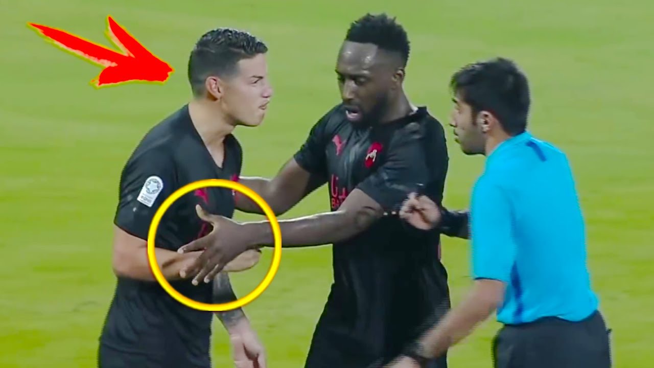 Players vs Referees - YouTube
