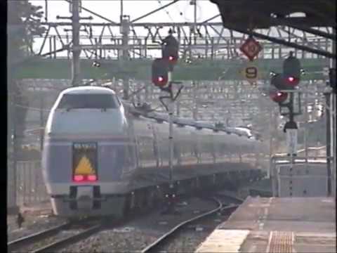 E351系「あずさ」 - YouTube