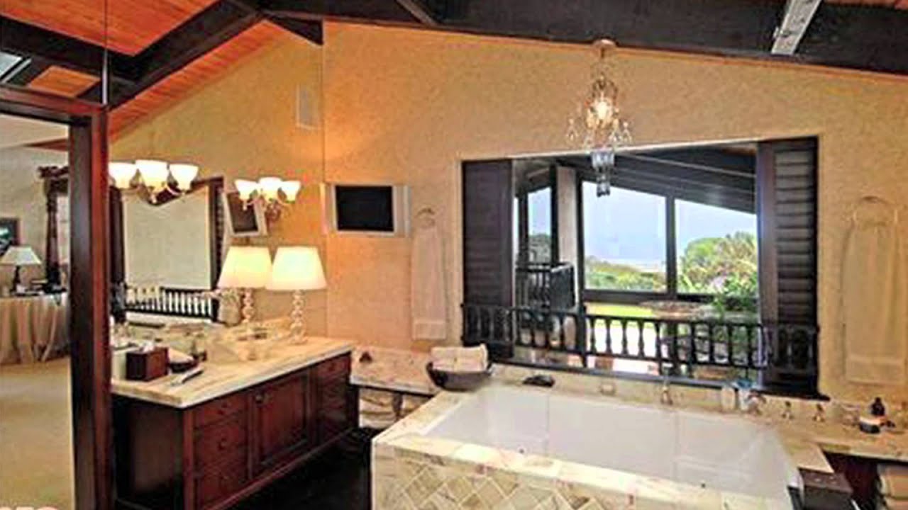 Goldie Hawn and Kurt Russell's Home Up for Sale or Rent - Celebrity ...