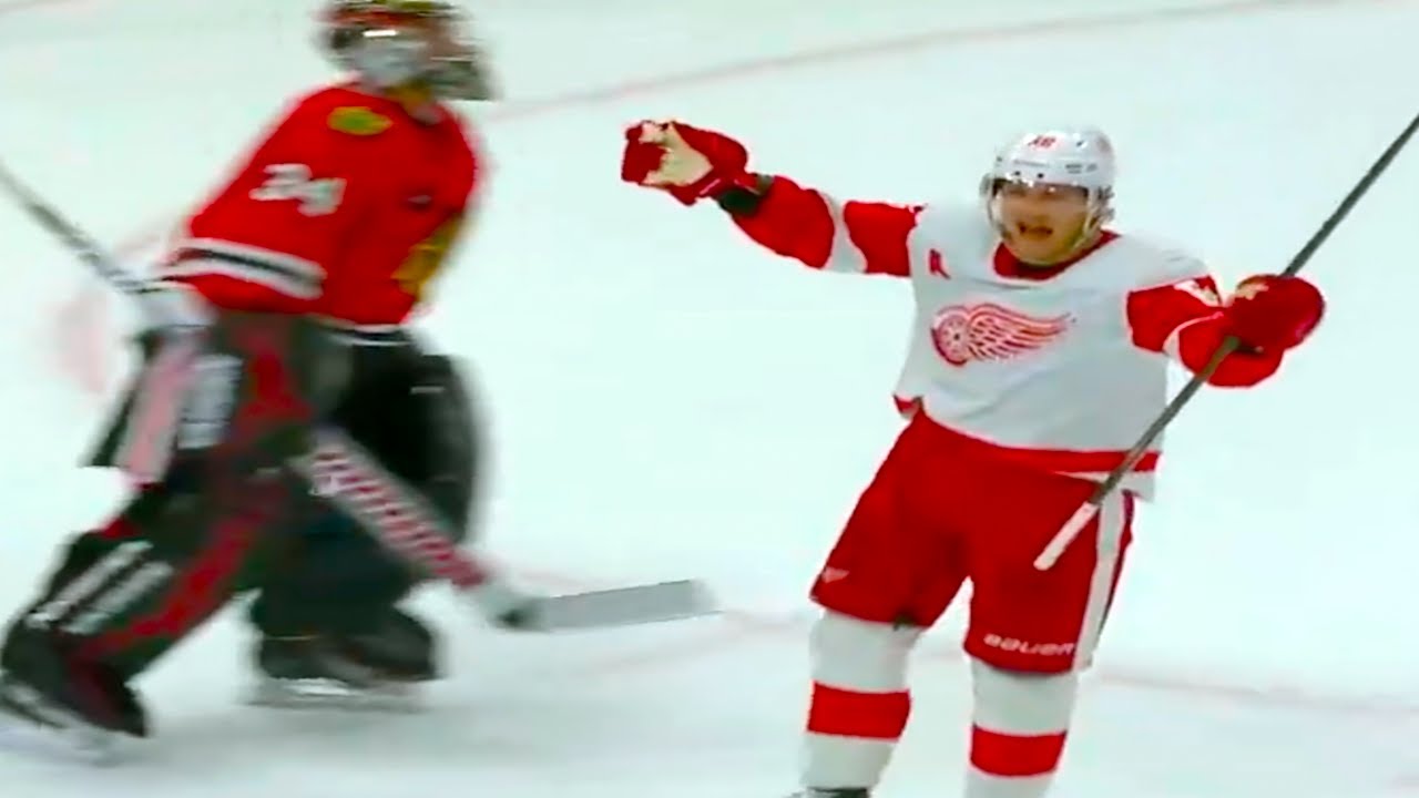 Patrick Kane Overtime Goal Winner on Breakaway (FULL CLIP) Red Wings vs ...