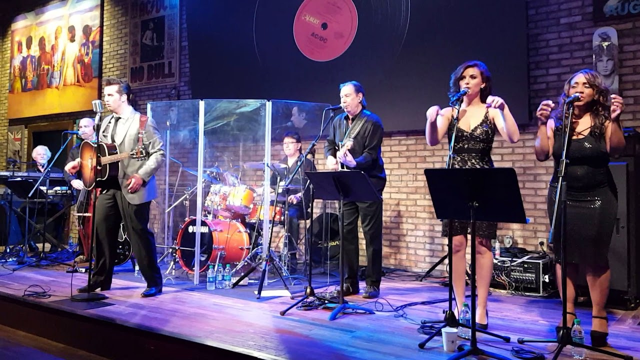 Elvis Tribute Artist Brandon Bennett - YouTube