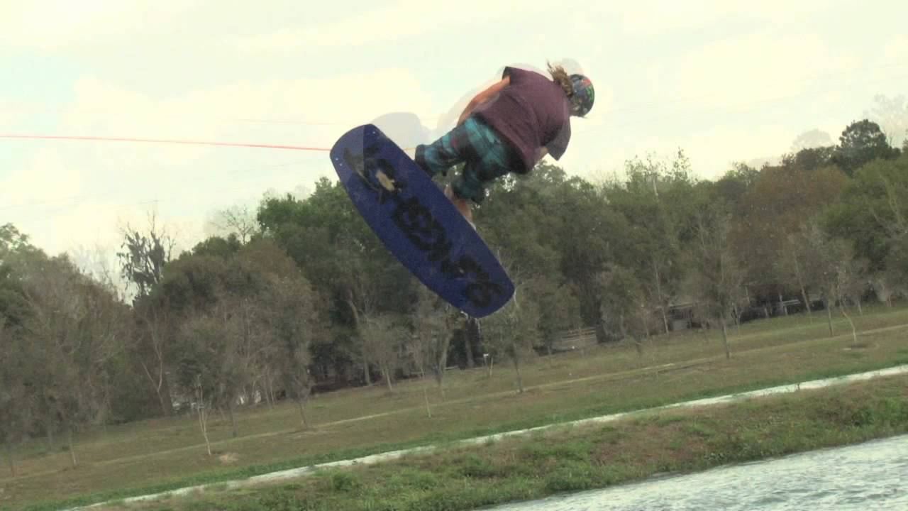 Wakeboarder 900 spin - Alex Graydon - YouTube