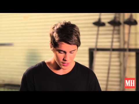Justin Bieber Interview Behind the Scenes Video for Mens Health Cover Shoot (April 2015)