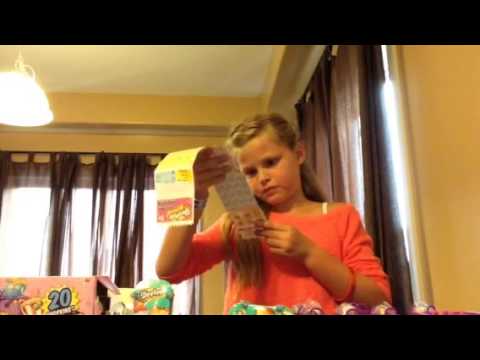 Shopkins season 2 - opening 20 pack - Lana lamp!