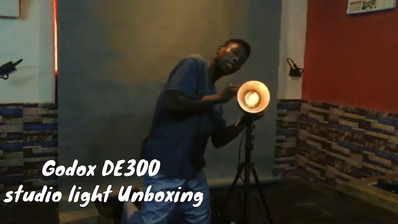 Photography (Lighting): Unboxing Godox DE 300, Strobe Light Studio Set ...