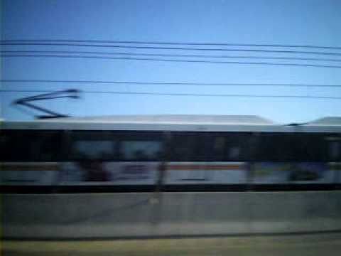 Metro Green Line on 105 El Segundo Freeway - YouTube
