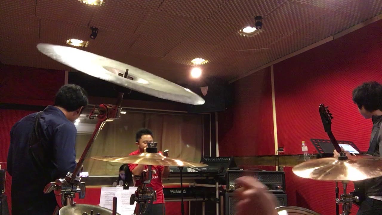 ขอบคุณท้องฟ้า by Joja band - YouTube