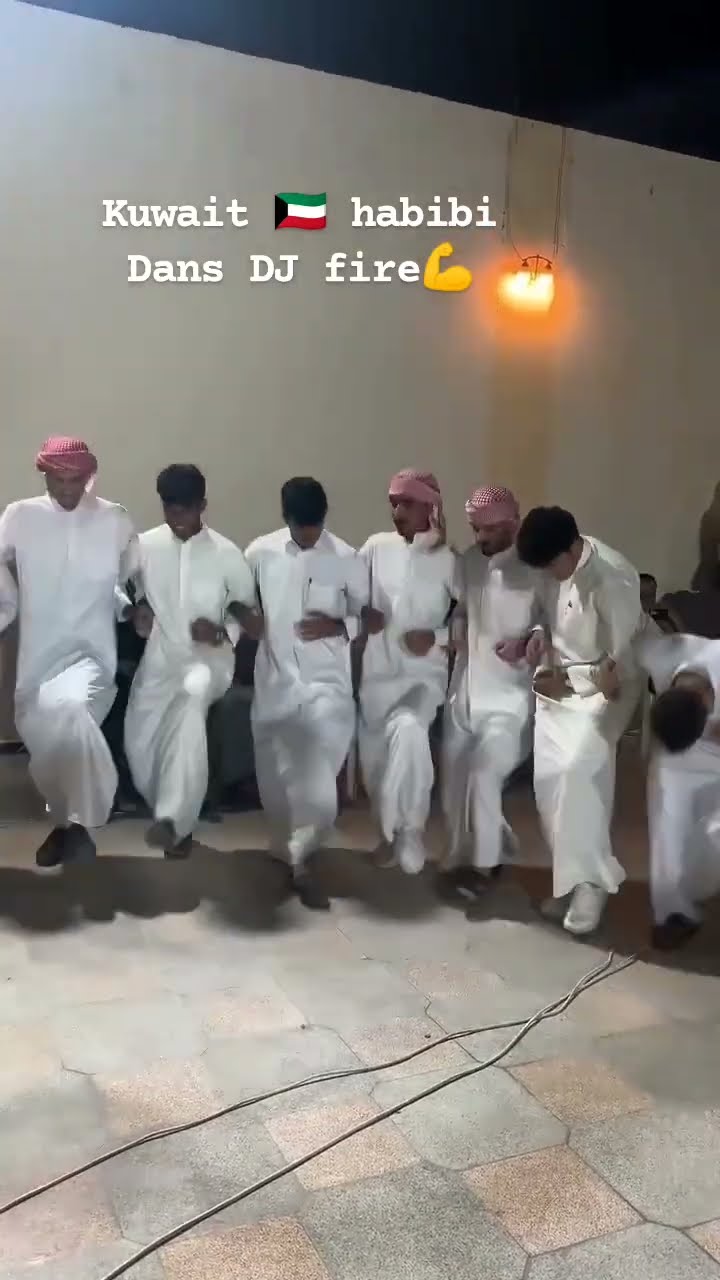 Kuwait Habibi Dance on tradition - YouTube