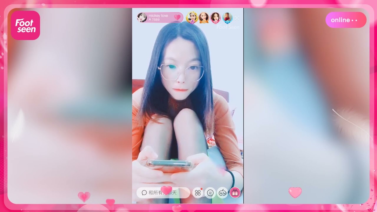 [Footseen Live APP]擺弄長腿的小姐姐 - YouTube