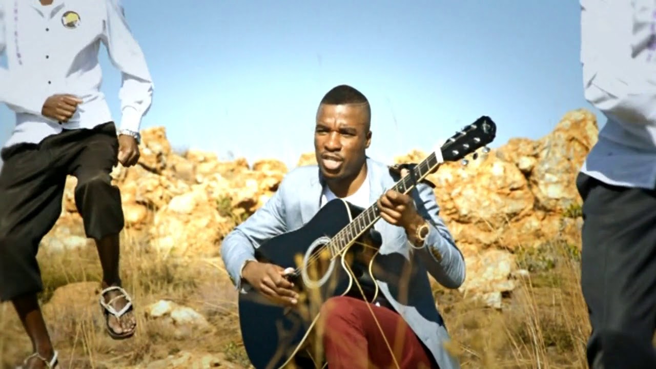 uMNIKEZWA - NGIZOZENZELA (MUSIC VIDEO) - YouTube
