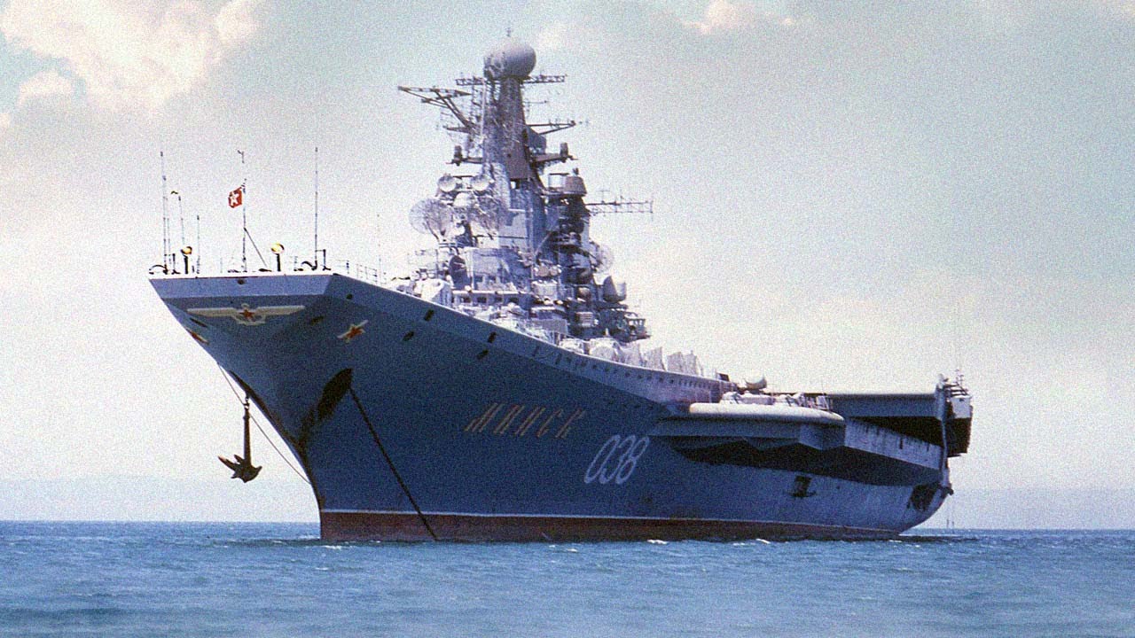 Soviet Ww2 Aircraft Flying Battleship