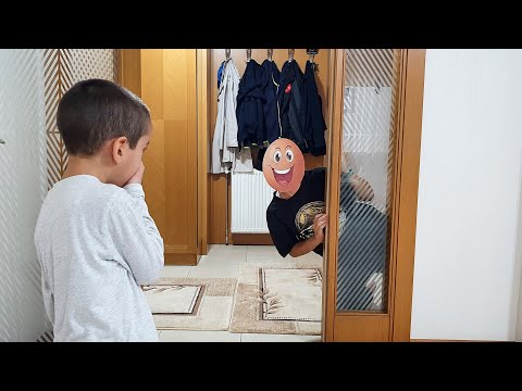 Evde Yumurta Kafa Var. Egg Head in The Home Fun Kids Video