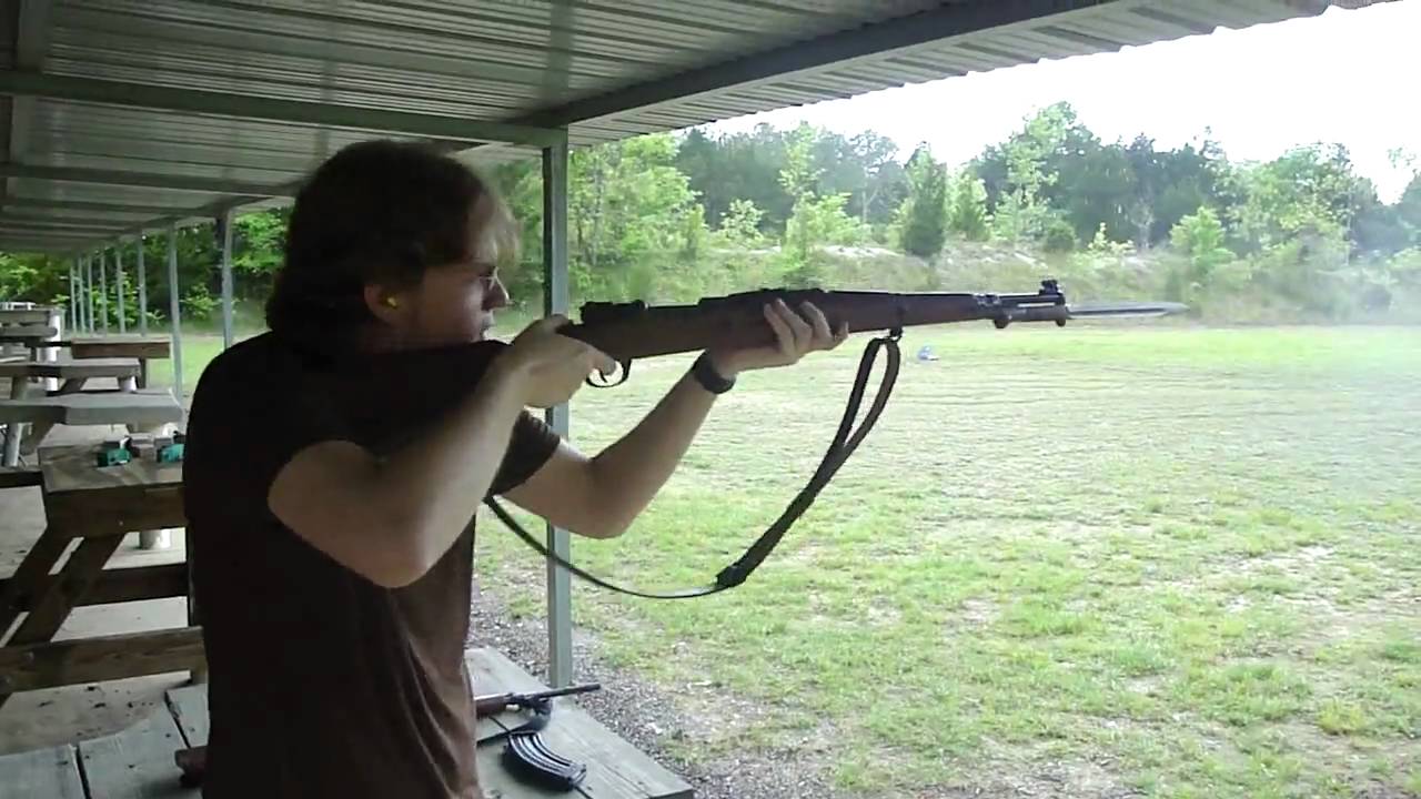 VZ 24 Czechoslovakian Mauser with Bayonet Attached - YouTube