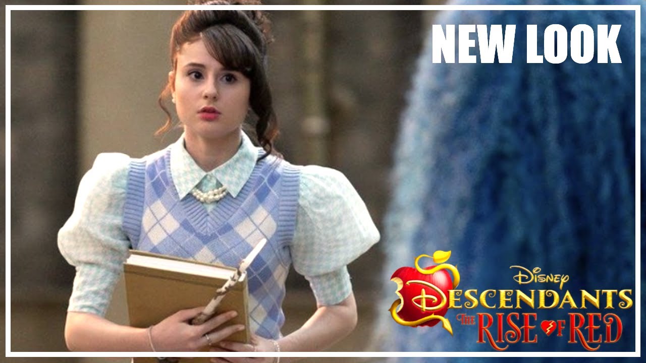 New Look At Descendants : The Rise of Red! I NEWS I Filmtastic - YouTube