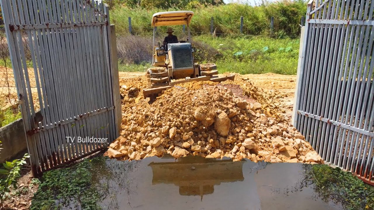NICE!!! Project Expand Flood Protection Roads By D20P Dozer Pushing & Team 5T Truck Unloading ...