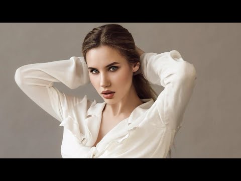 Beautiful & Blonde Model Lana Meretina Short Biography । Young & Beautiful । Russian Fashion Model